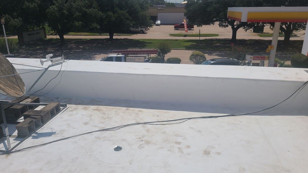 Shell Gas Station, 1960 E Houston TX | Houston Roofers